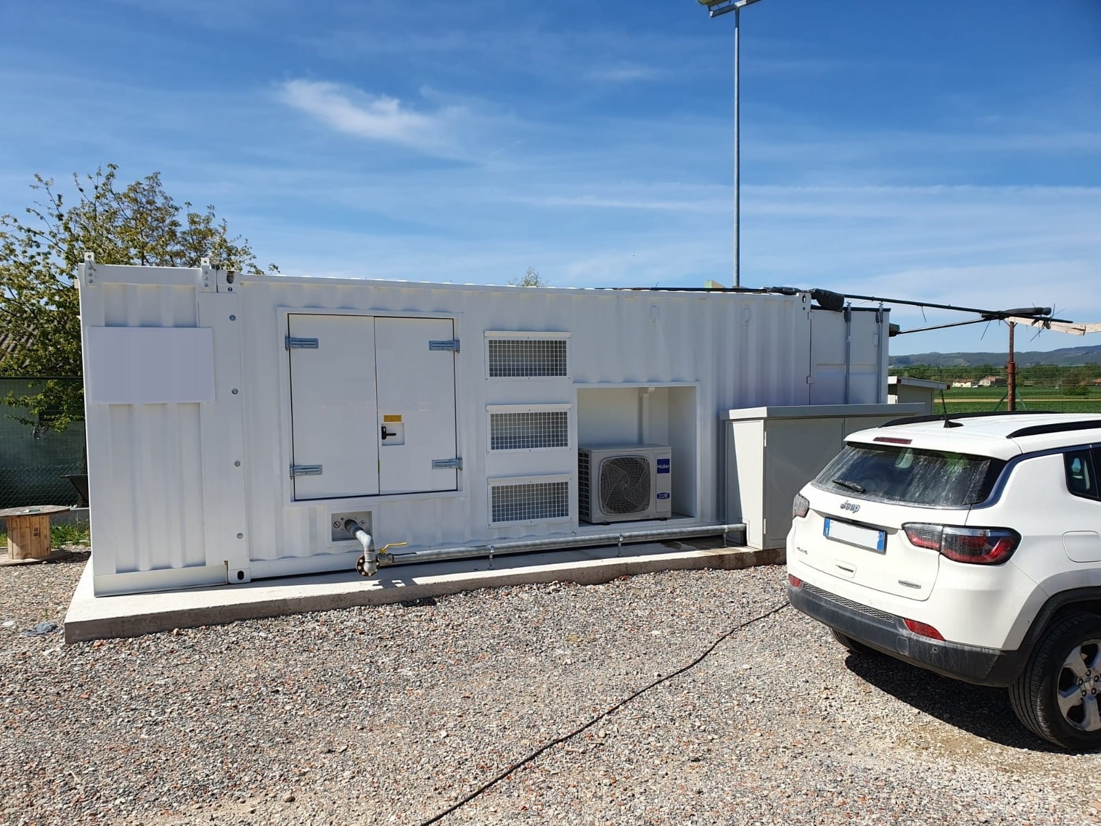 GENSET OPTIMIZATION: MAXBESS 140 kW / 144 kWh - Toscana - EEI power ... GENSET OPTIMIZATION: MAXBESS 140 kW / 144 kWh - Toscana - EEI power ...